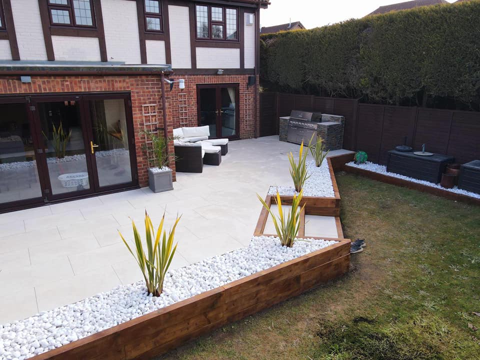 Quartzite White Porcelain Paving - The Patio Warehouse Kent UK